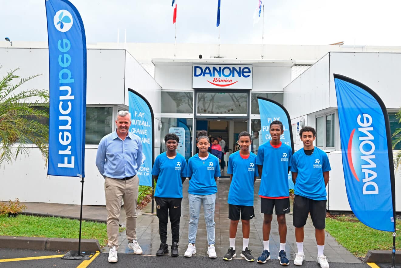Le rêve parisien des 24 marmailles vainqueurs de la Danone Nations Cup ...