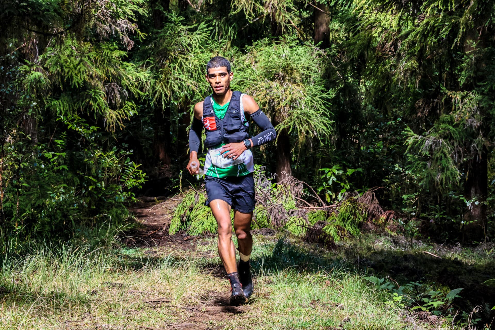 Gérald Moutiapoullé et Isabelle Lamy Champions trail long 2024 ...